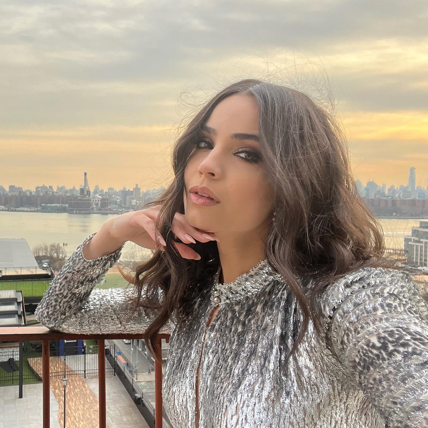 Sofia Carson Takes Over MTV With A Live Jam Session – BeautifulBallad