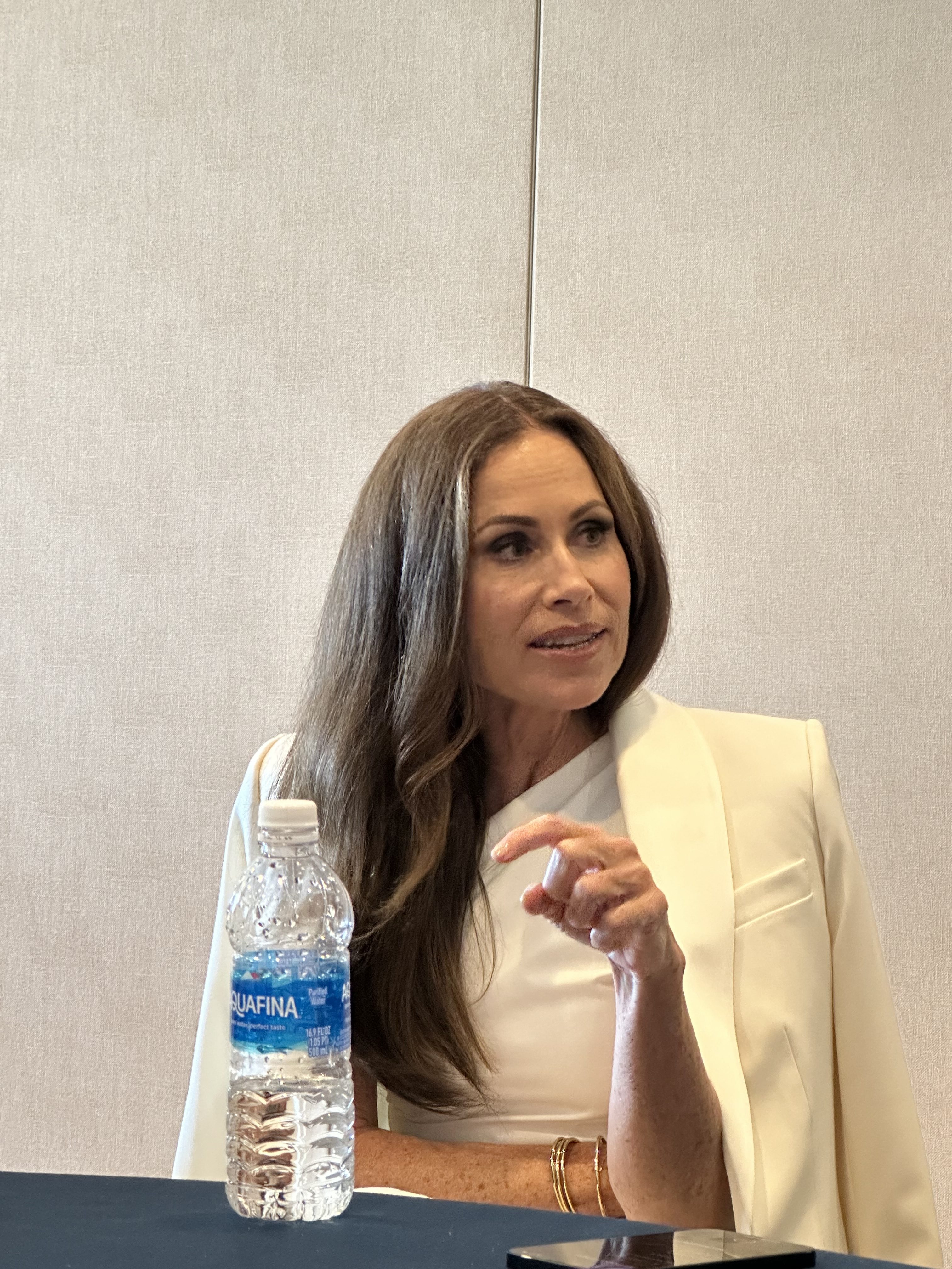 EXCLUSIVE: Minnie Driver Talks Voicing The Penguin in ‘Batman: Caped ...